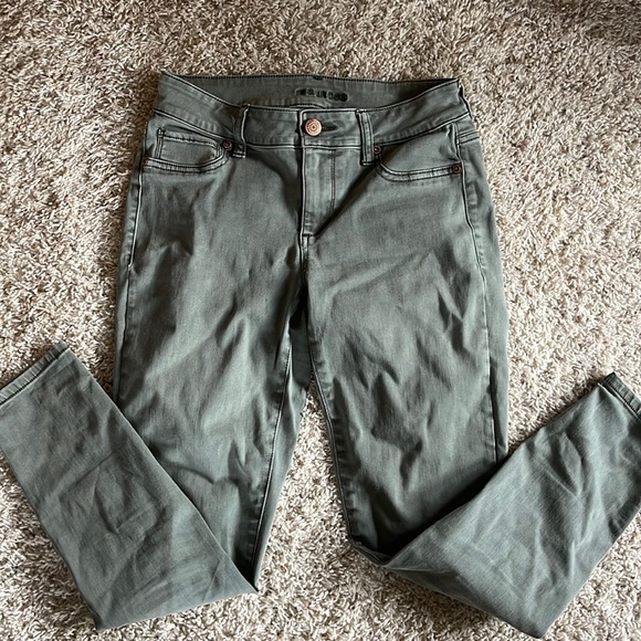 Maurices | Jeans | Fitted Waisthigh Army Jeans Small | Poshmark